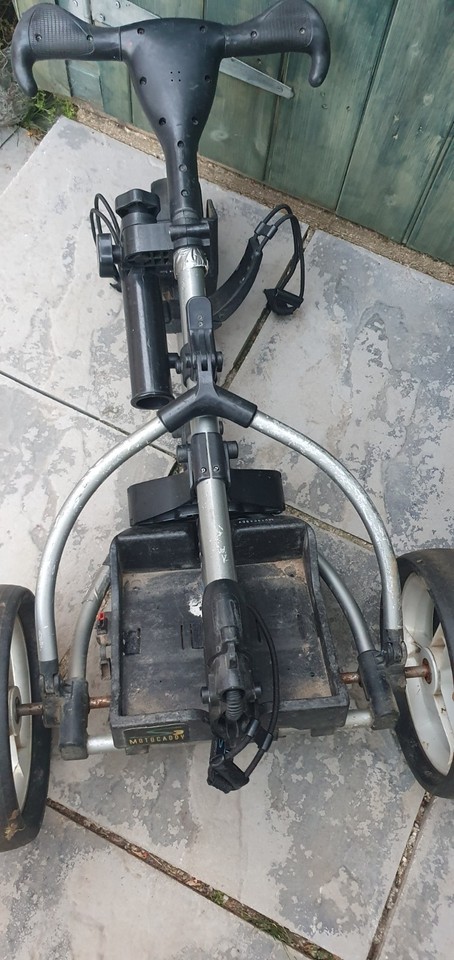 Motocaddy S3 Digital Electric Golf Trolley, Slot In Lithium Battery ...