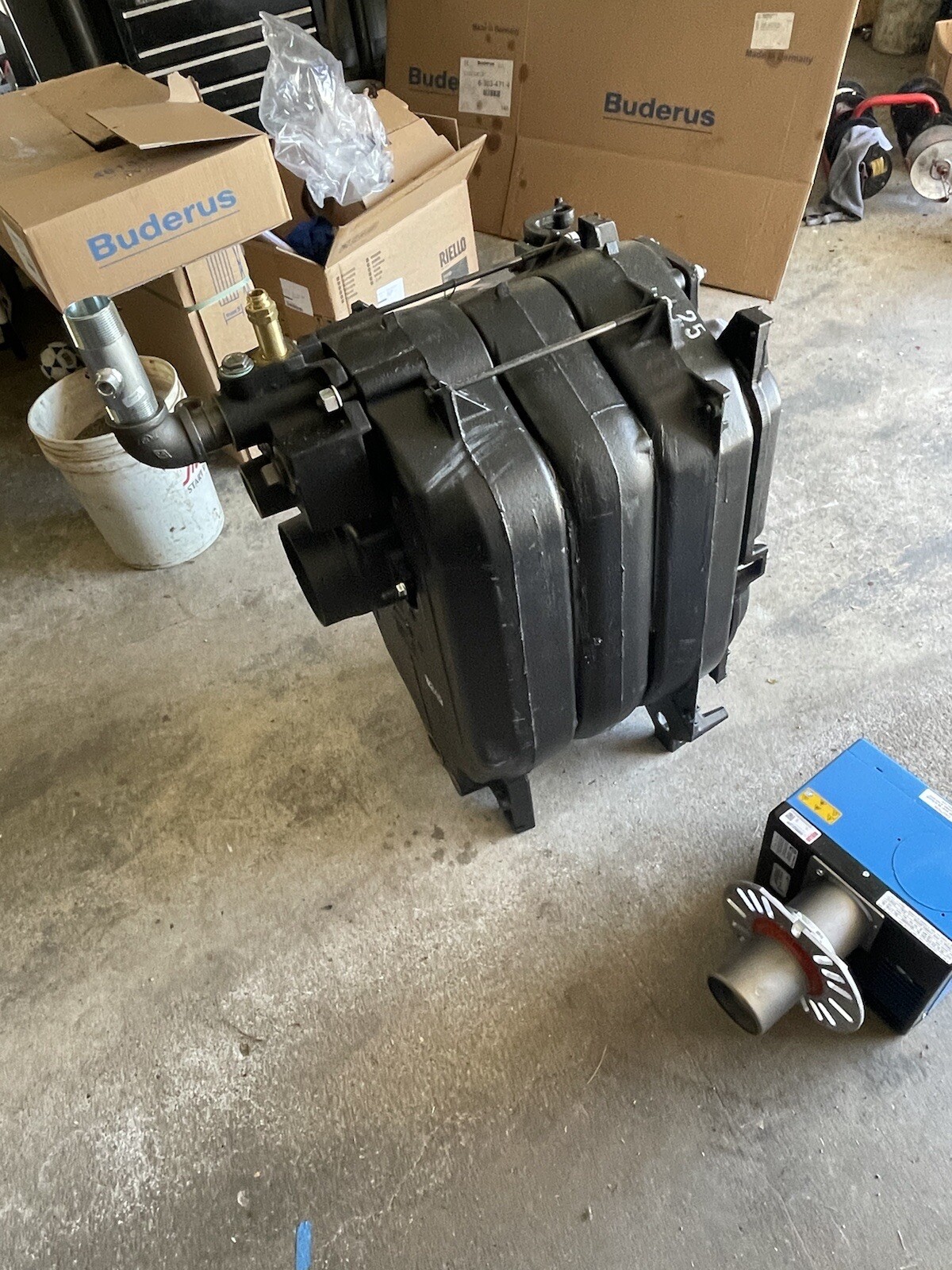 Buderus G215/3 Oil Boiler, With riello Oil Burner. Brand New 117k Net ...