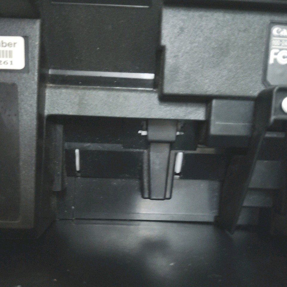 Canon PIXMA TS 202 PRINTER - USED & Needs Ink - can be used for parts ...