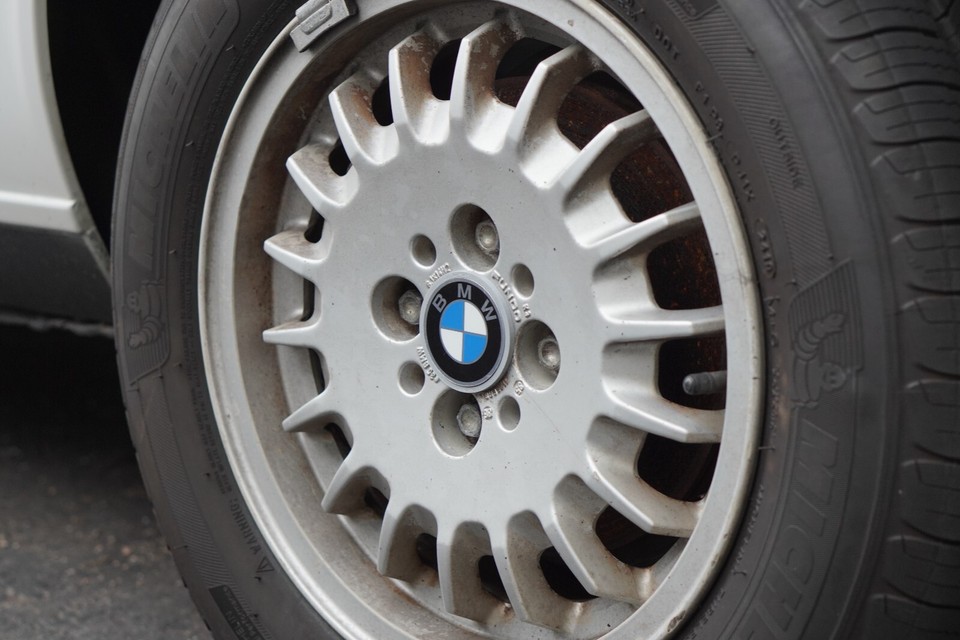 BMW E30 14in Bottlecap Center Cap Hub Cap Set x4 | 325i 325e 318i | 14 ...