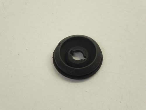 Audi A6 4F C6 Air Box Filter Housing Mounting Peg Grommet New 4F0129669 ...