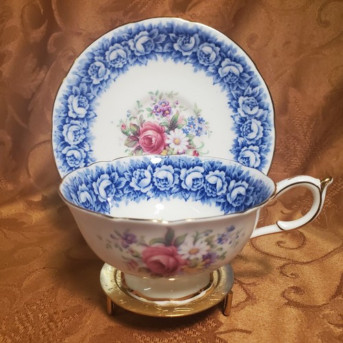 Paragon Blue Rose Border Footed Teacup & Saucer with Flower Bouquet ...
