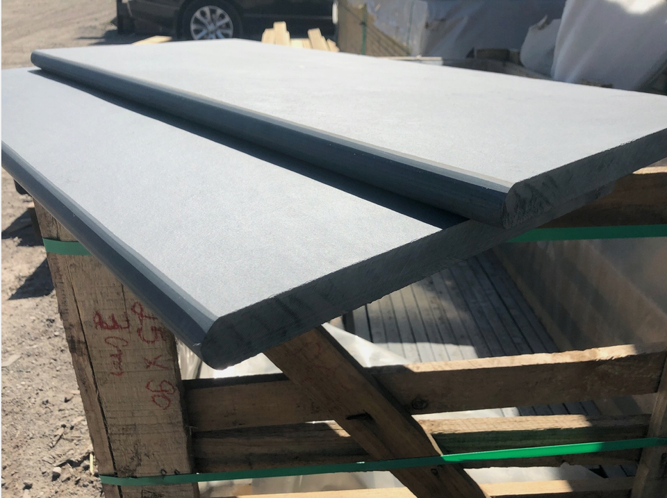 Natural graphite black Brazilian slate Paving - 900x400x30 bullnose ...