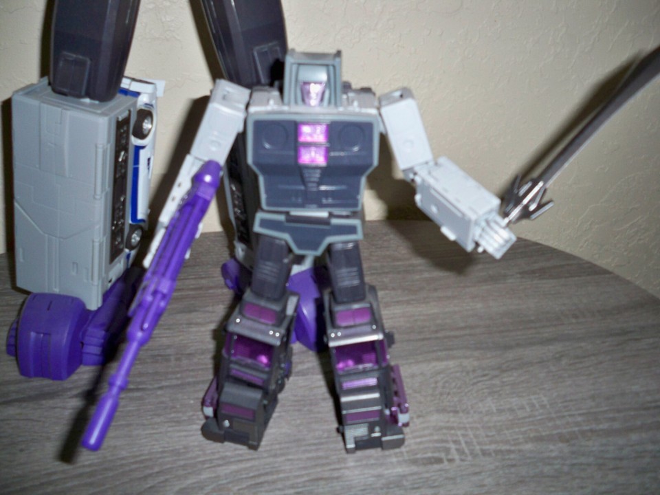 Transformers DX9 Toys Atilla Stunticons Masterpiece Combiner Menasor ...