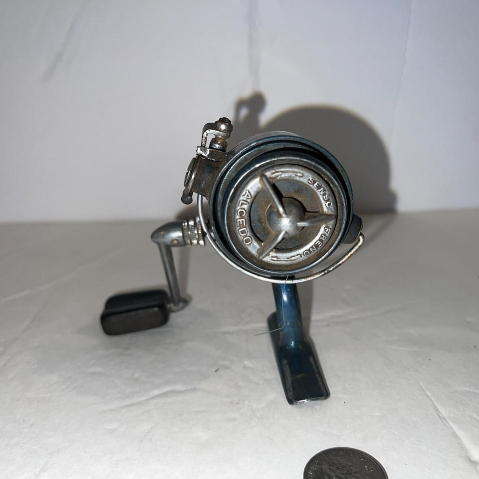 Vintage Alcedo Micron Ultra Light Spinning Reel made in Italy - Fixer ...