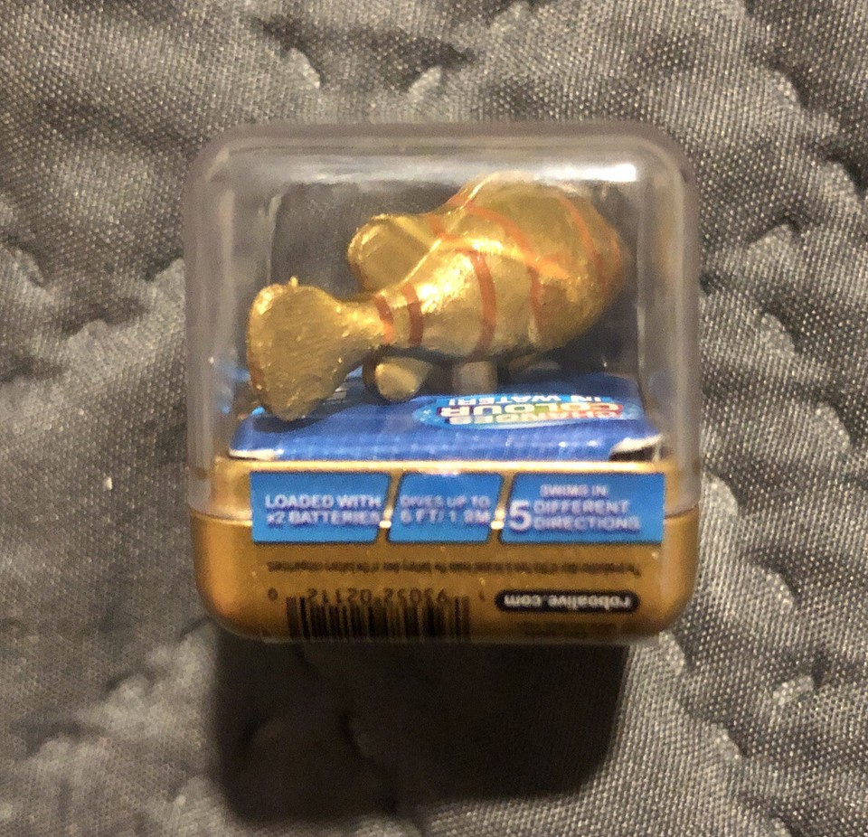 Mini Brands GOLD TOY ROBOFISH Series 2 Wave 2 | eBay