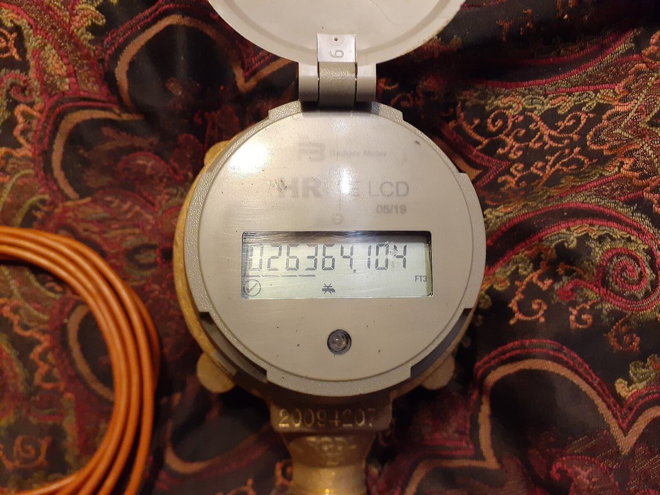 Badger Model 25 Water Meter. NSF-61 Lead Free, HR-E LCD Cu. Ft. W/End ...