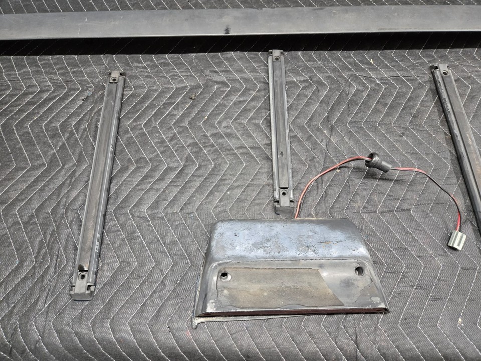 83-93 Ford Fox Mustang Convertible Trunk Deck Lid Luggage Rack Trim ...