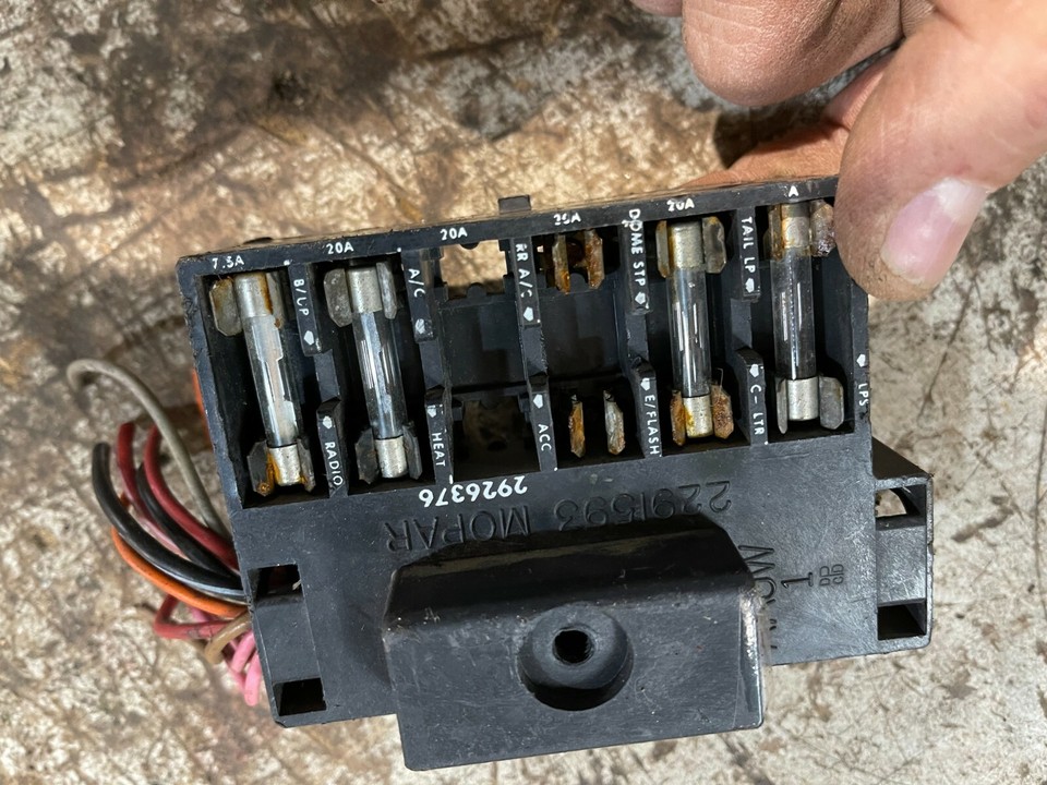 1968 dodge charger replacement fuse box b-body stock photo 69 rear all ...