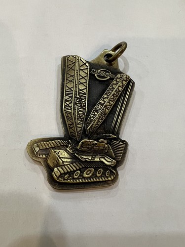 Manitowoc 18000 Crane Key Chain Towsley’s Canada | eBay