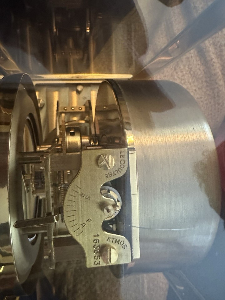 LeCoultre Atmos Caliber 528-6 Brass Desk Clock Glass Case Mechanical ...