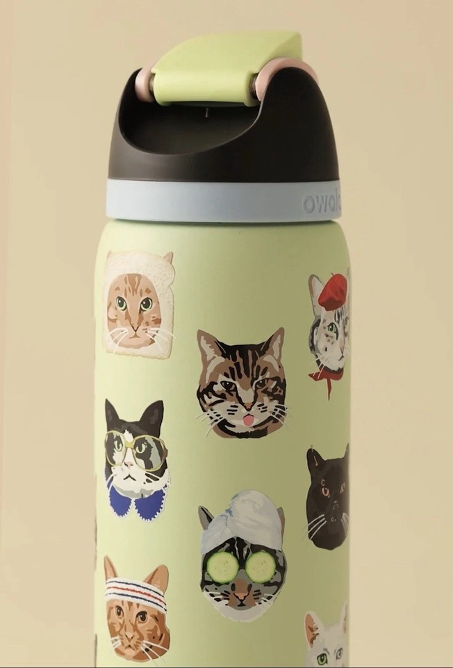 Owala Freesip 32oz Urban Outfitters Exclusive Cat Collage Catwala ...
