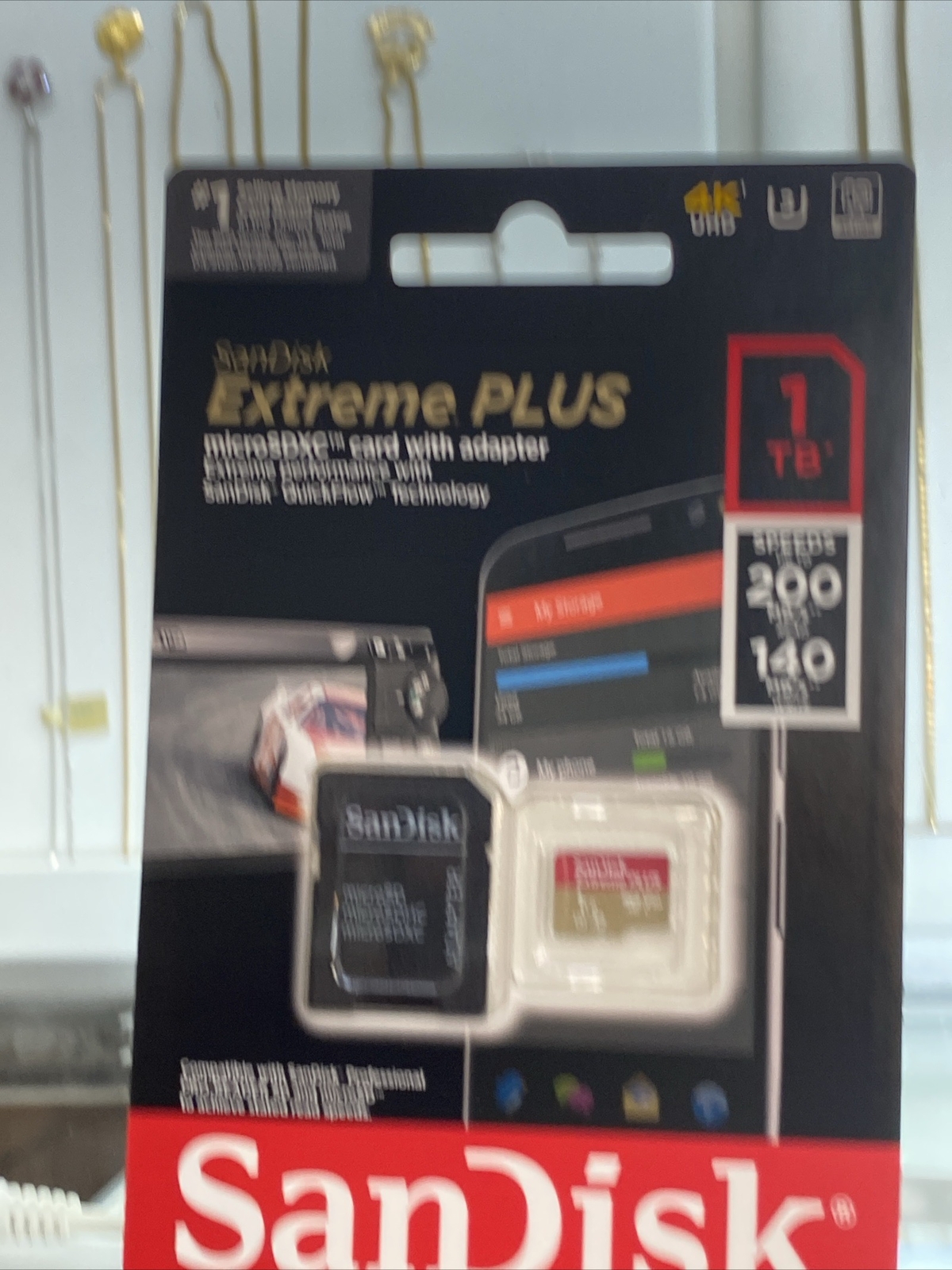 SanDisk Extreme PLUS 1TB Class 10 microSDXC UHS-I Memory Card-SDSQXBD ...