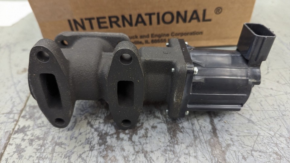 1842593C92 International Genuine EGR Valve Kit DT466E DT530E I313 New ...
