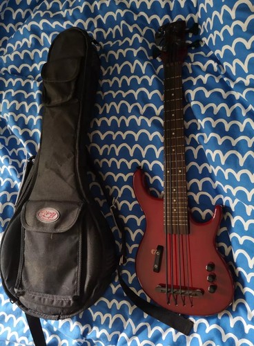 Kala SUB4FS-SRD U-Bass SUB Solid Body Electric Bass with Bag Red ...