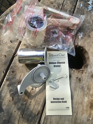 The Pampered Chef Deluxe Rotary Cheese Shredder Grater Grinder #1275 ...