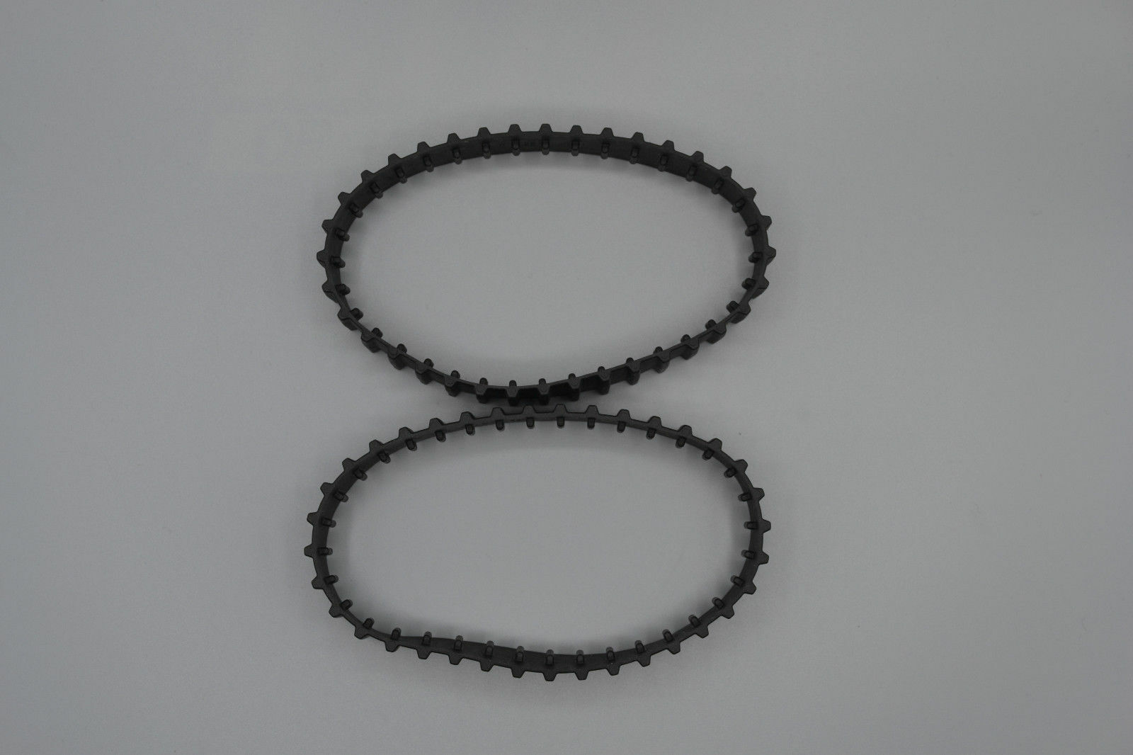 LEGO 2 x Gummikette schwarz Black Tread Large Non-Technic 36 tread ...