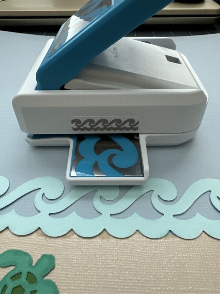 Creative Memories WHITECAPPED WAVES Decorative Border Punch - New IN ...
