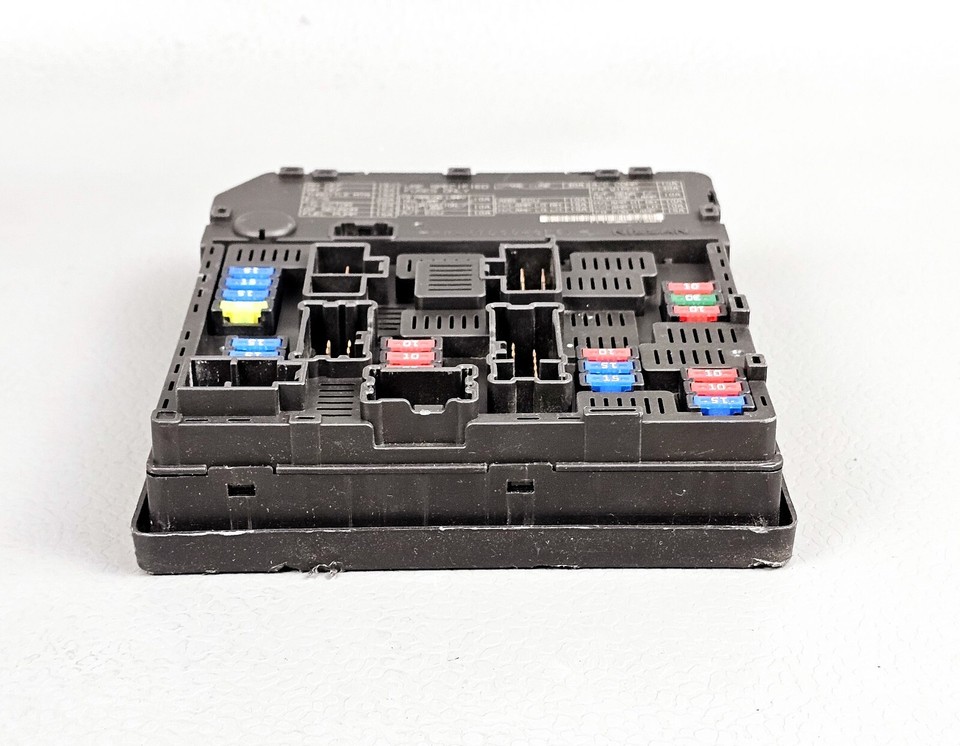 Nissan Rogue Sentra Control Unit IPDM Fuse Relay Box OEM USED 284B6-JG03A | eBay