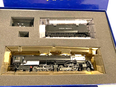 Genesis Challenger 4-6-6-4 G9128 Union Pacific Unlettered Late HO Scale ...