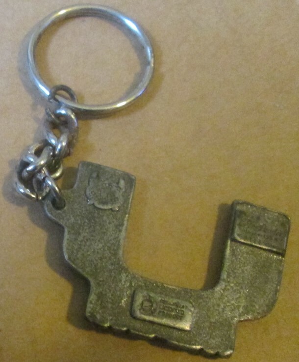 UNIVERSITY OF MIAMI logo metal keyring key chain keychain 2" | eBay