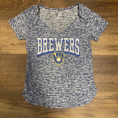 Women's Medium 5th & Ocean by New Era Gold Milwaukee Brewers V-Neck ...