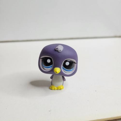 Littlest Pet Shop LPS Calico Critters-Purple Penguin #1085 Blue Eyes ...