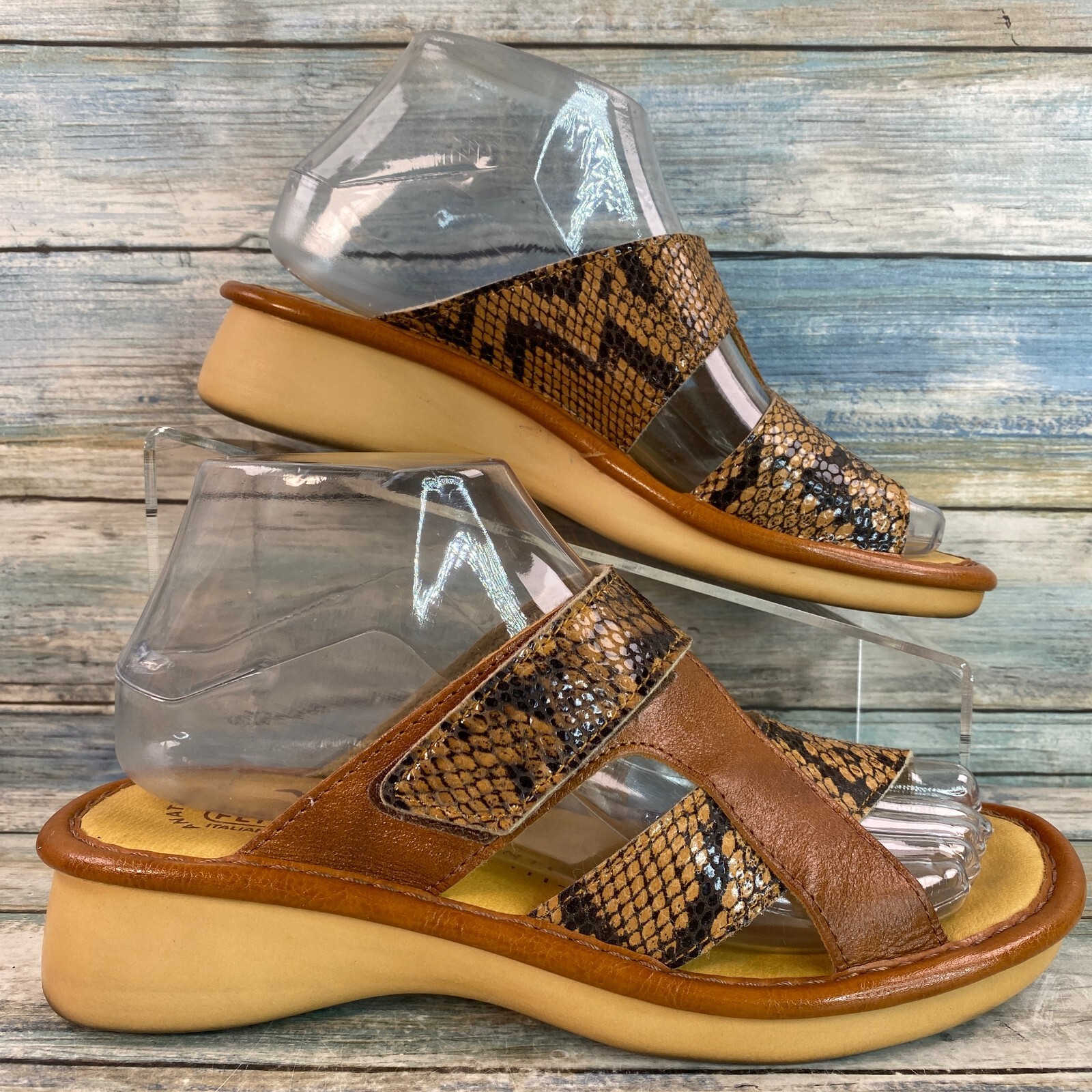 Fly Flot Womens Size 6.5/7M Slide Sandal Brown Snake … - Gem