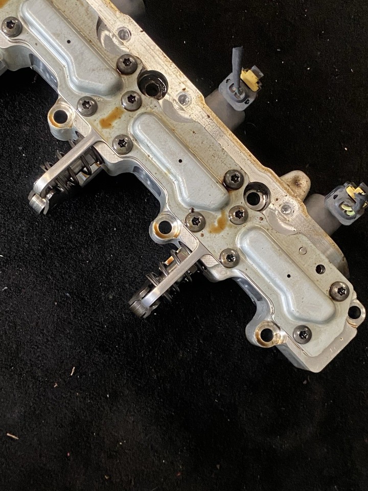 14-15 Chrysler 200 2.4L Multiair Variable Valve Timing VVT Actuator ...