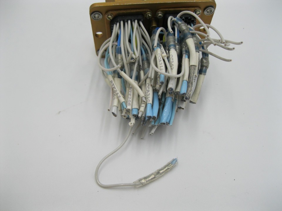 ITT CANNON ARINC 404 CONNECTOR PN: DPX2MA-A106PA106P-33B-24 | eBay