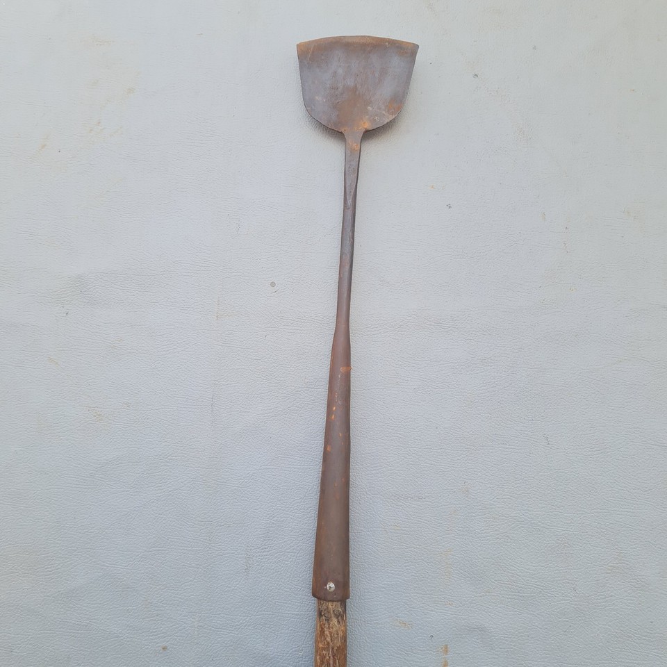 VTG 19 c FLENSING BLADE WITH SPADE TIP WITH WOOD FLENSING HARPOON ...