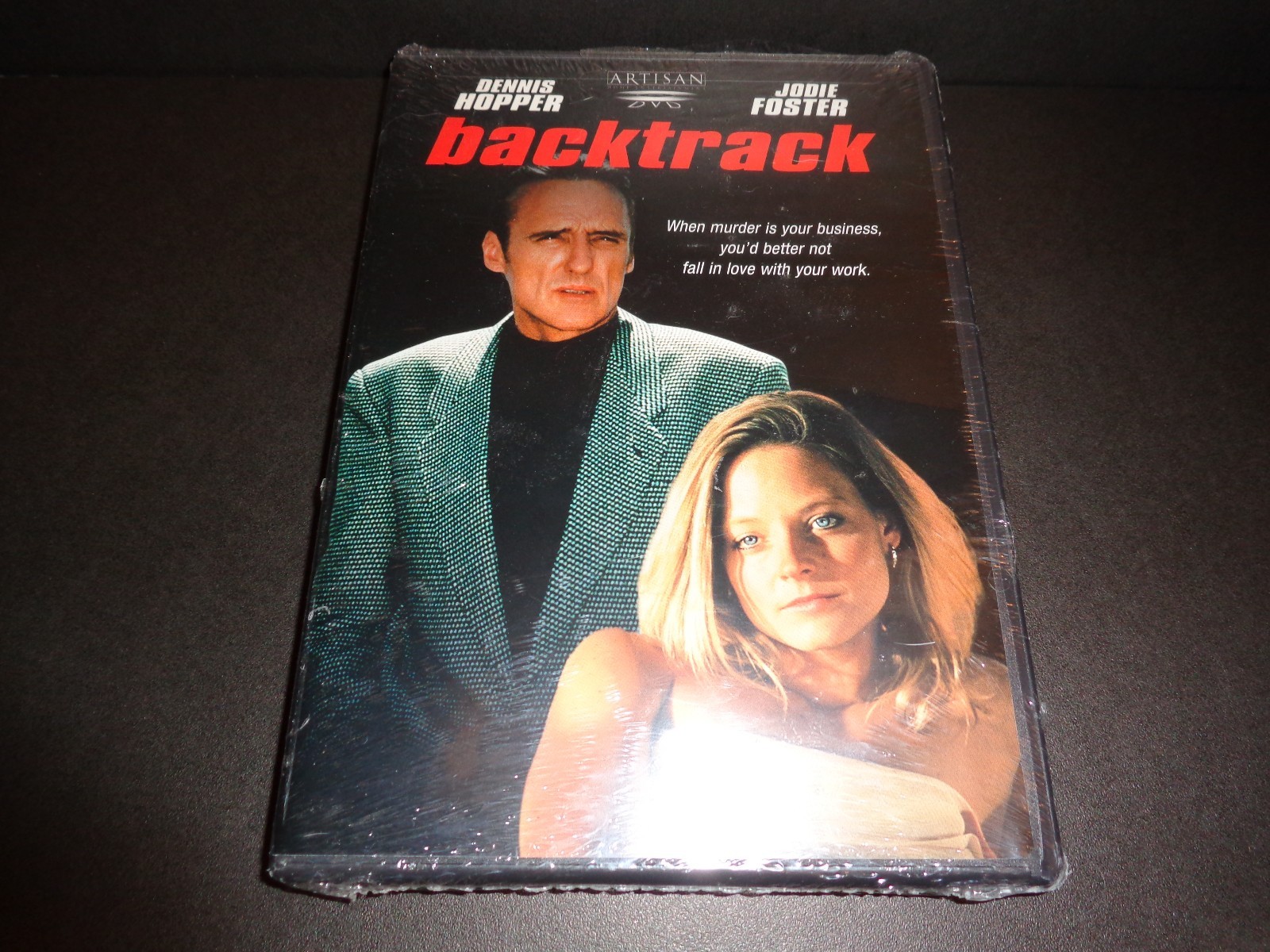 BACKTRACK-Hitman DENNIS HOPPER falls for his target JODIE FOSTER, they ...