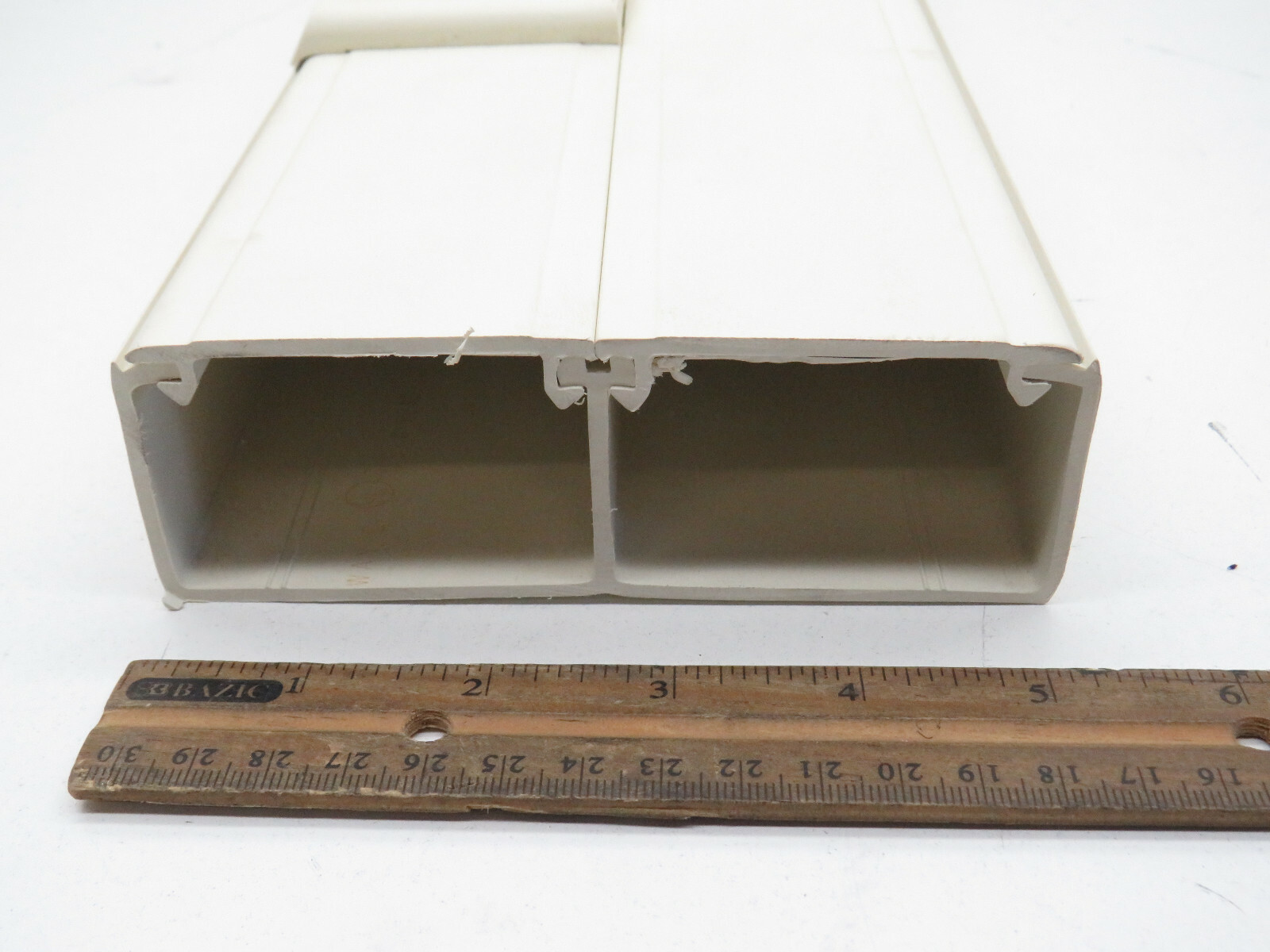 Wiremold 5400TBCSA2 Raceway Sample Kit 5400 Loaded with COAX & CAT5E ...