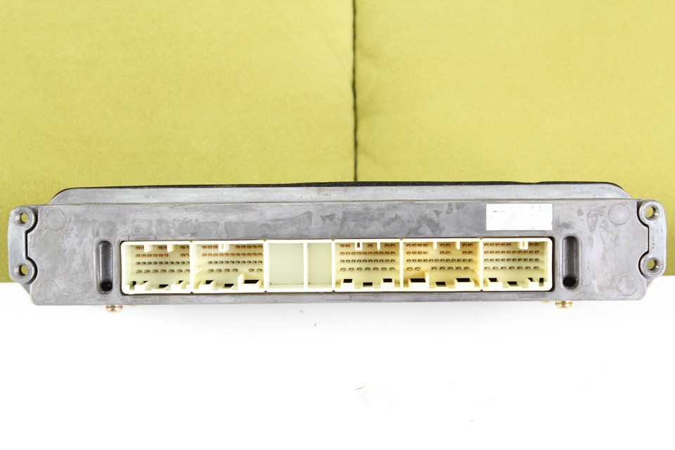 Lexus LS430 UCF30 3UZ 3UZ-FE 3UZFE Pre-facelift Engine Control Unit ECU ...