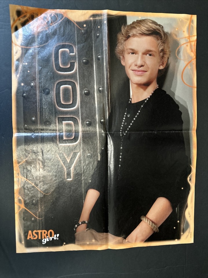 Astro Girl 2010s Teen Magazine Posters Set Of 3 Selena, Taylor Swift ...