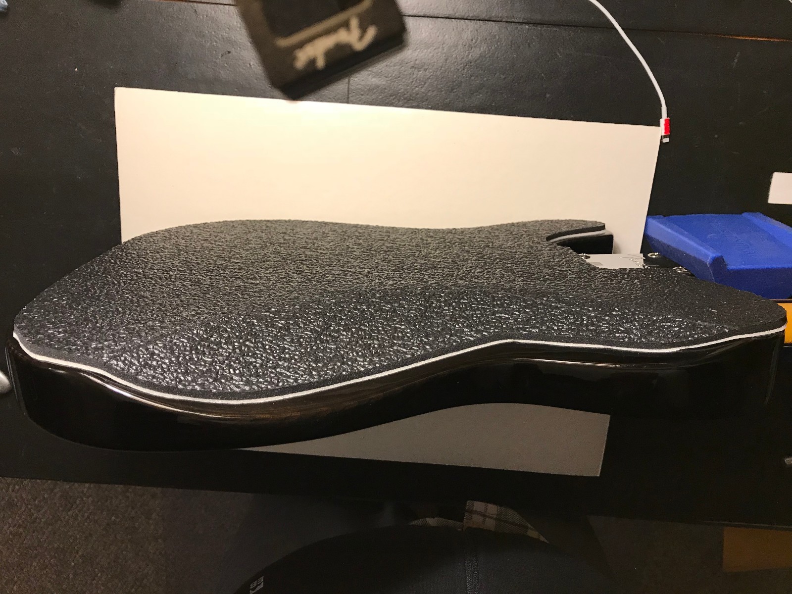 BackGuard: Protect Back of Glossy Poly-Finished Guitars from Buckles ...