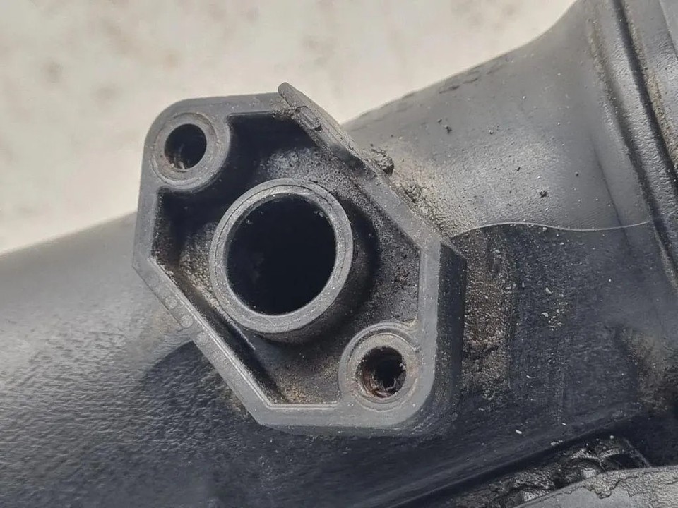 VW PASSAT B6 3C2 Intercooler Hose Pipe 3C0145770C 2.00 Diesel 120kw ...