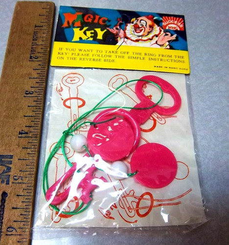 vintage 1960s dime store kids plastic Magic Key Trick toy, great ...
