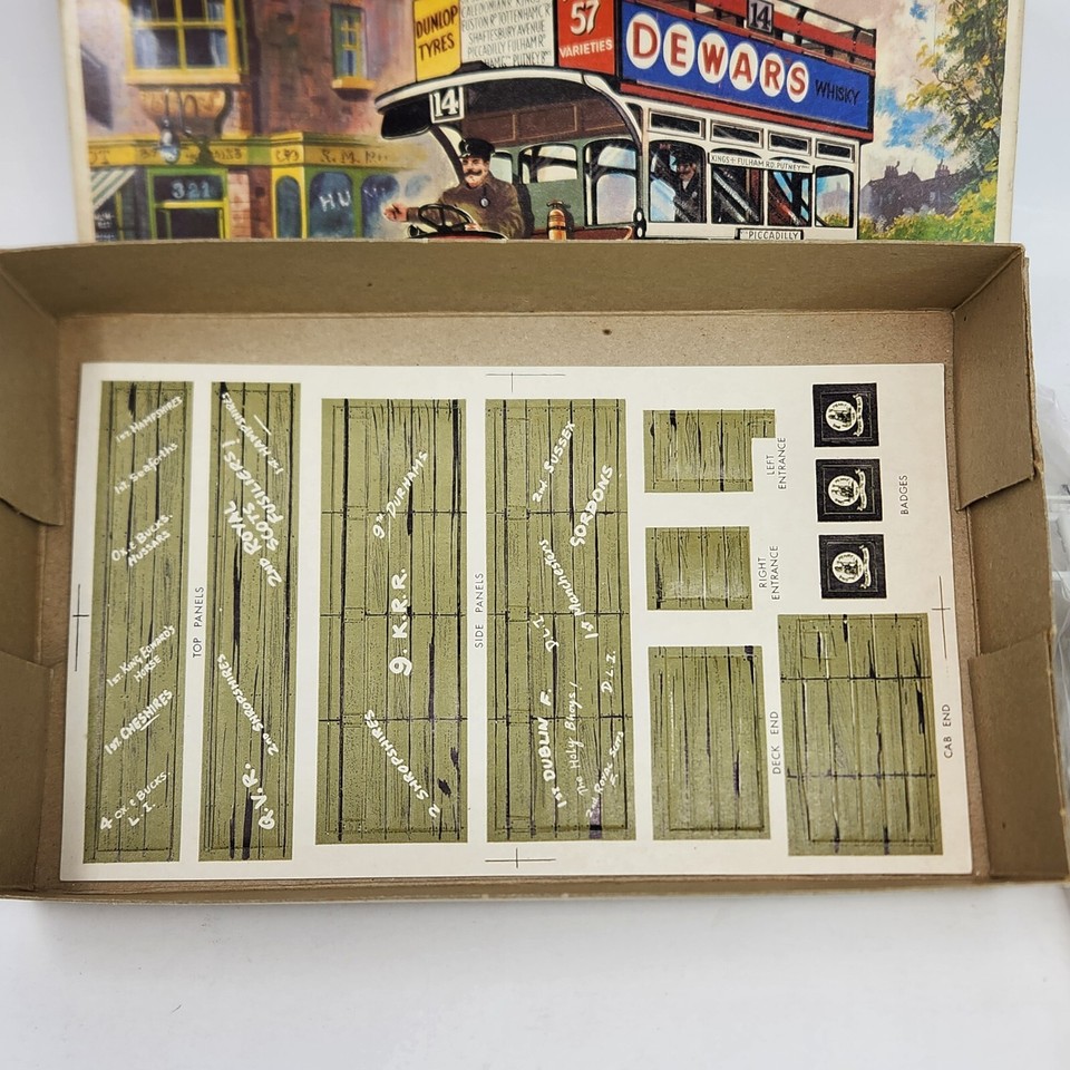 VINTAGE 1972 AIRFIX 1910 B TYPE BUS 1:32 PLASTIC MODEL KIT NEVER USED ...