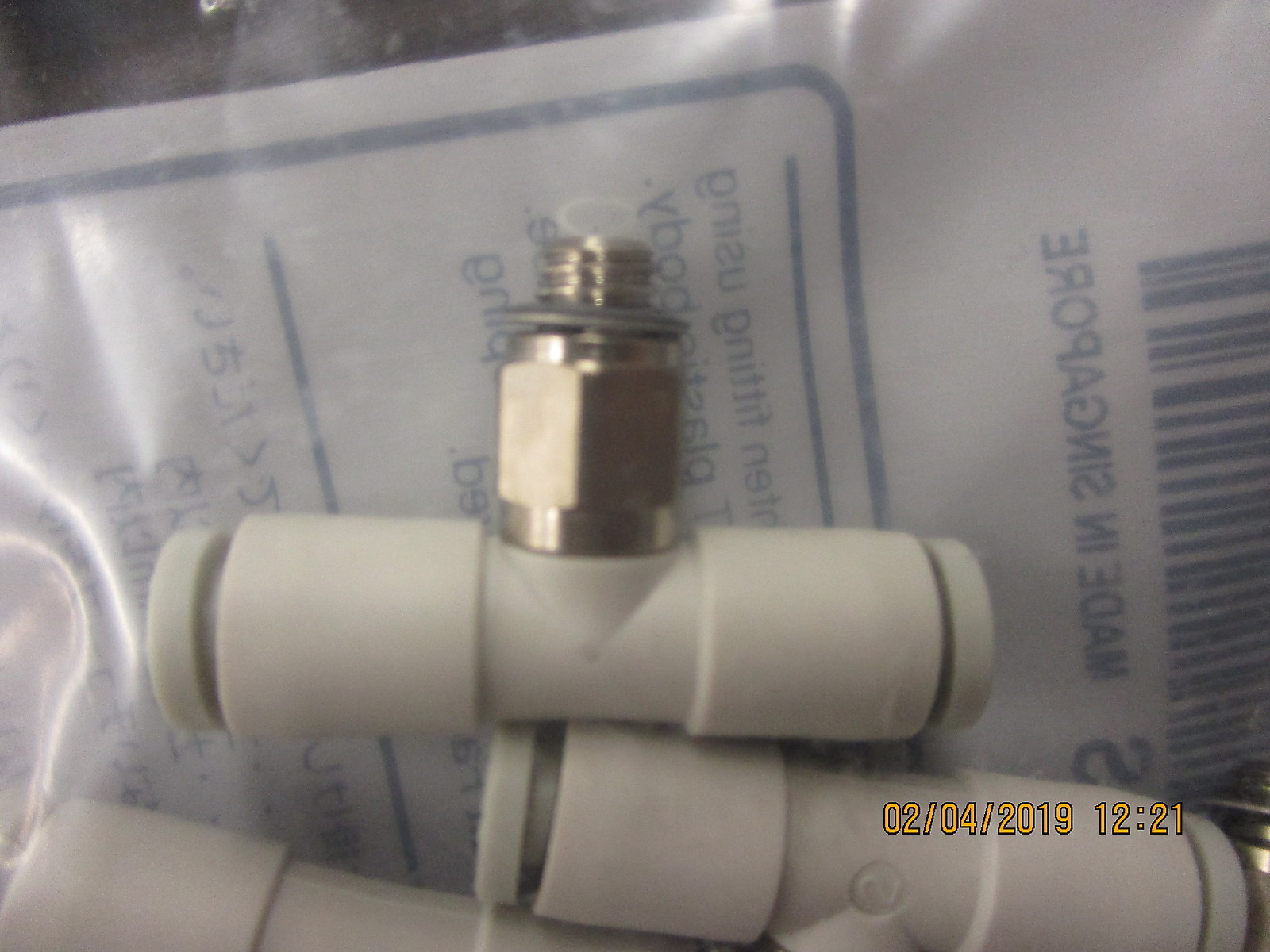 KQ2T04-M5N SMC Fitting; branch tee; for 4mm tube; BRAND NEW! 20 PIECES ...