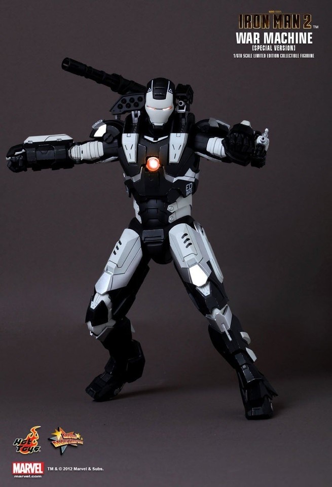 Hot Toys 1:6 Iron Man 2 - War Machine (SPECIAL VERSION) Black & White ...