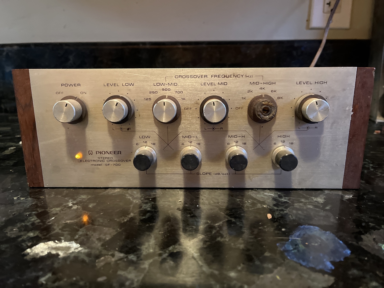 Pioneer SF-700 Stereo Electronic Crossover Network Equalizer Amp | For ...