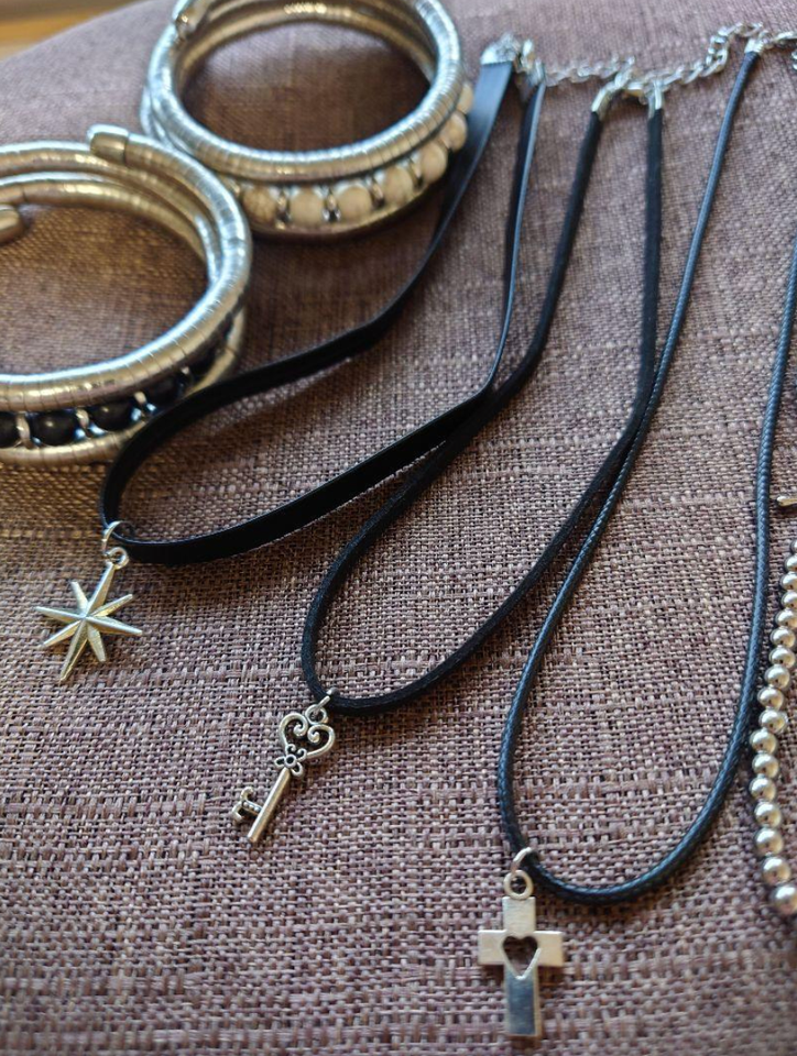 Used Jewelry Lot Bulk Set Necklace Ring Bracelet Earrings Silver Gold ...