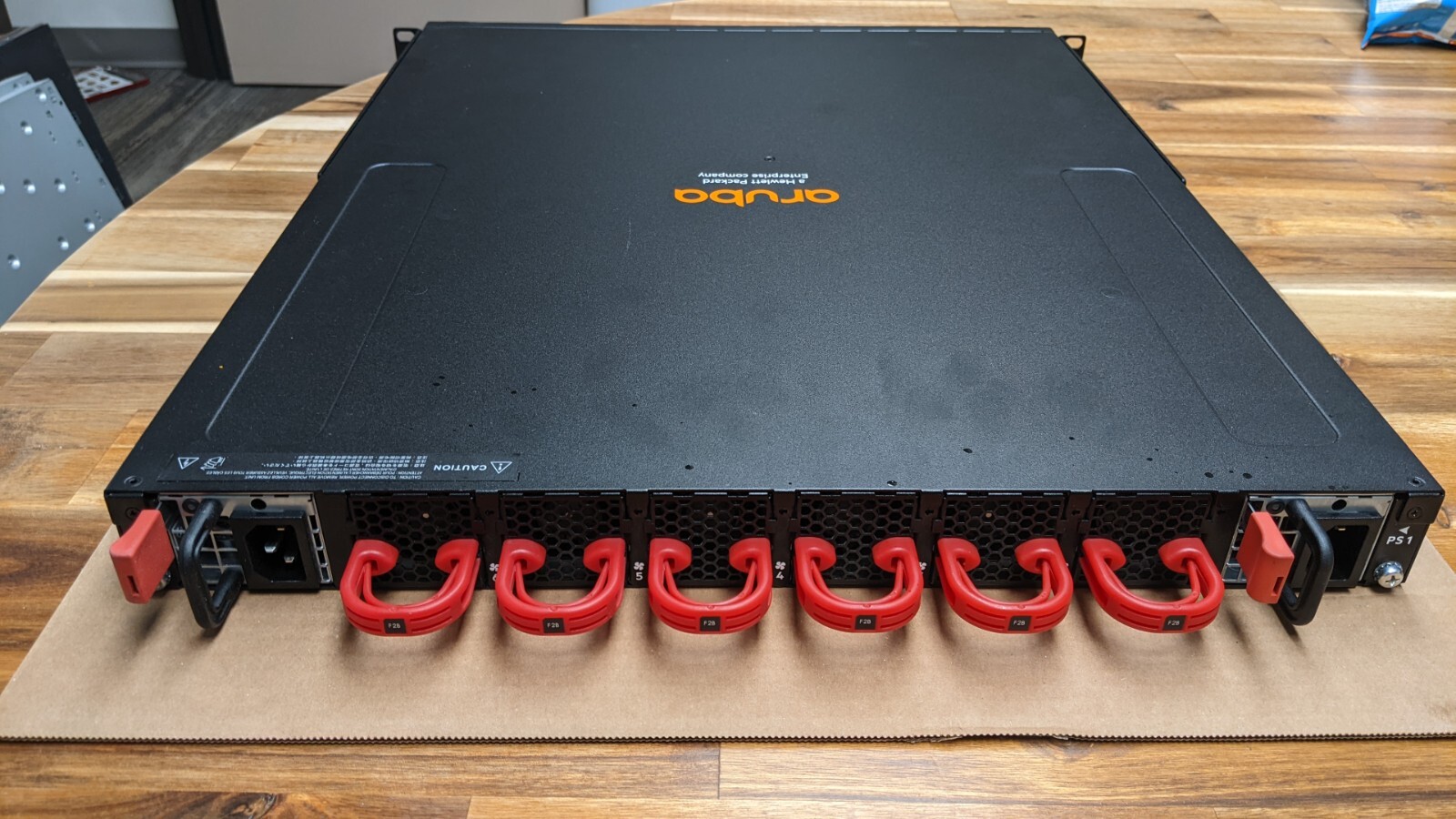 Aruba JL624A 8325-48Y8C 48p 10/25G SFP & 8p 40/100G QSFP Switch JL635A ...