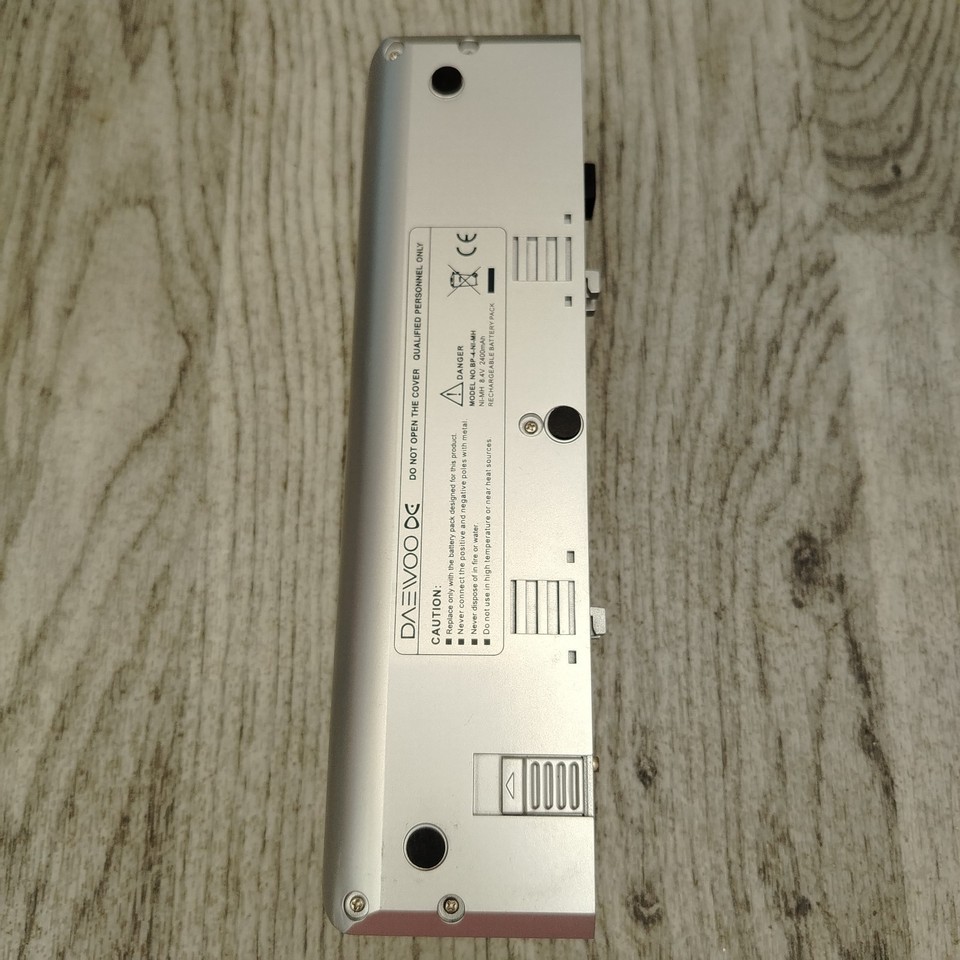 Daewoo Portable DVD Player - Silver - DPC-7400P | eBay