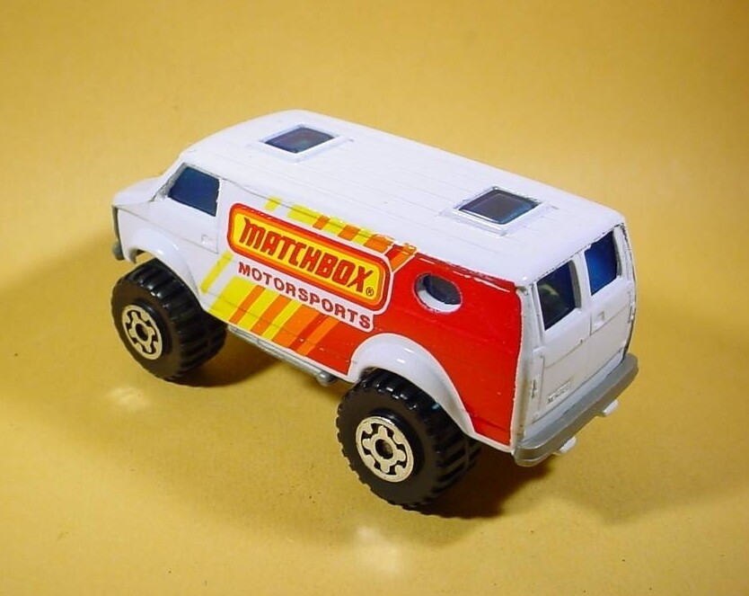 MATCHBOX WHITE 4X4 CHEVY VAN MB44-D18 LOOSE | eBay