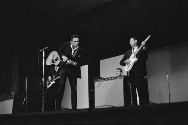 Johnny Cash & The Tennessee Three In Concert 1965 OLD PHOTO 5 | eBay