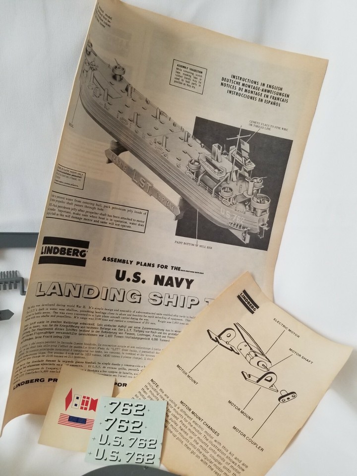 Lindberg Motorized LST U.S. Navy (Landing Ship Tank) 1/245 scale | eBay