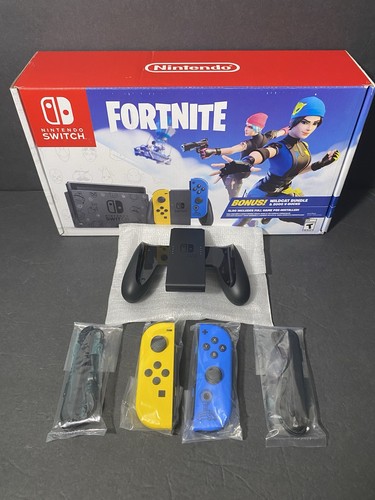 Nintendo Switch Fortnite OEM Wildcat Bundle Joy-Cons Joycons & Straps ...