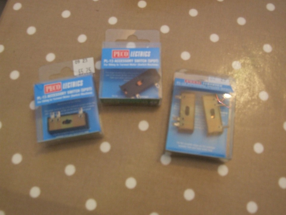 peco code 75 3 way point ,5 surface mounted point motors and pl13 ...